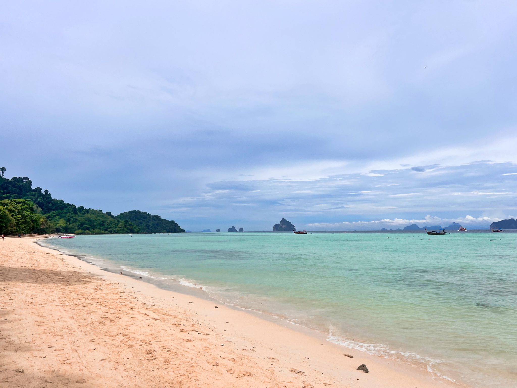 Koh Kradan, Thailand: Trip To The World`s Most Beautiful Beach