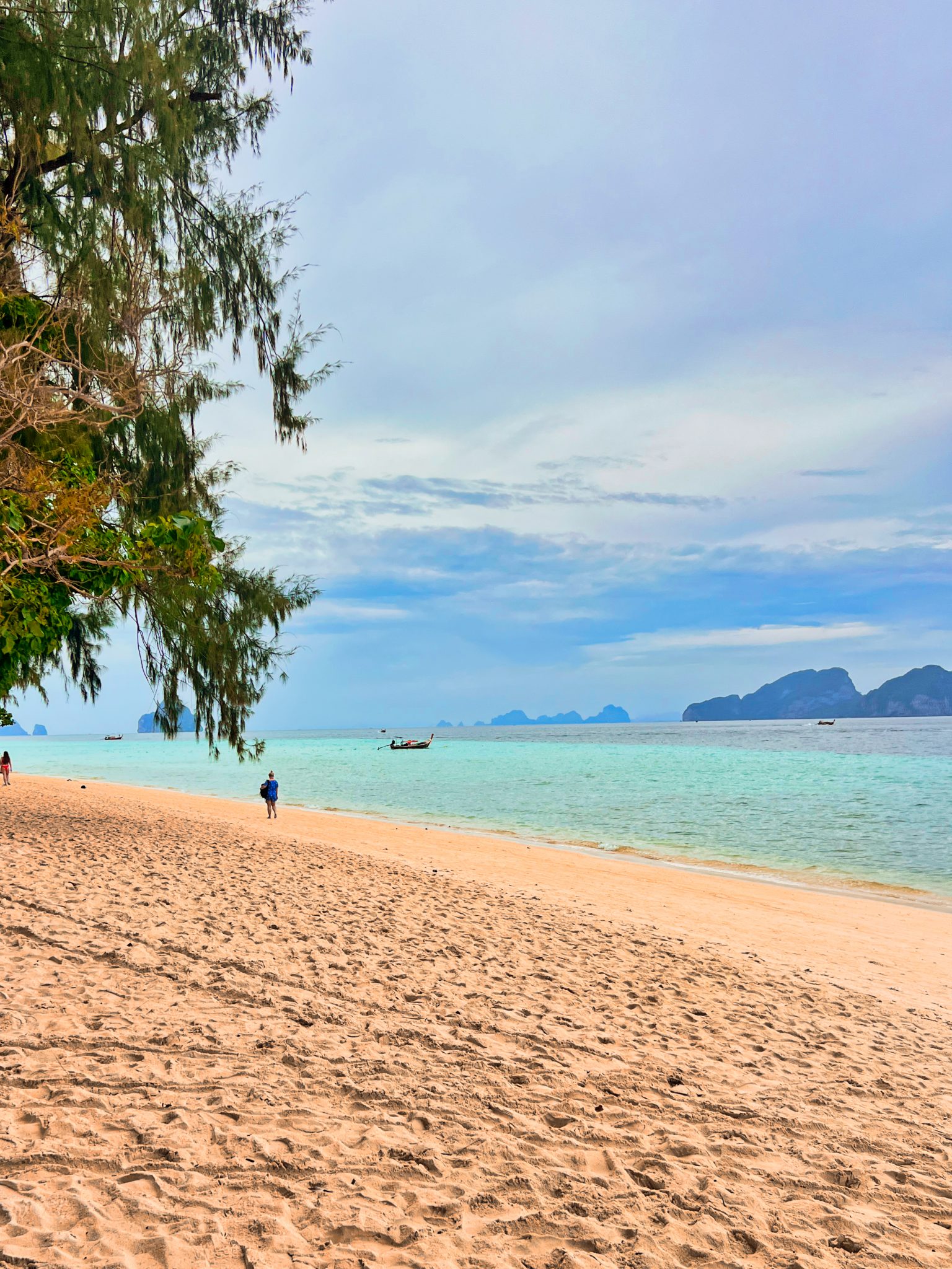 Koh Kradan, Thailand: Trip To The World`s Most Beautiful Beach